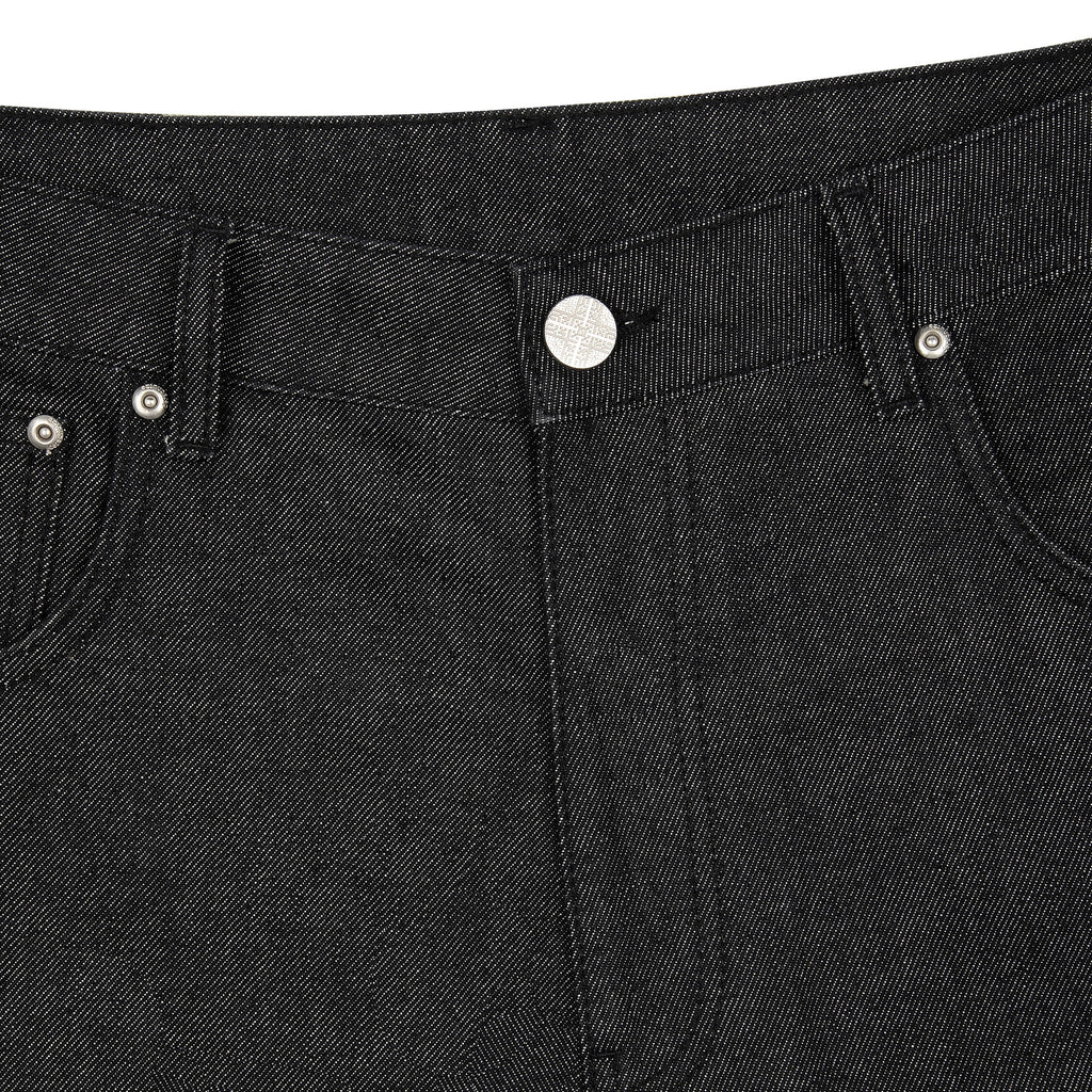 "aziza" black raw Jorts 02 – derschutze